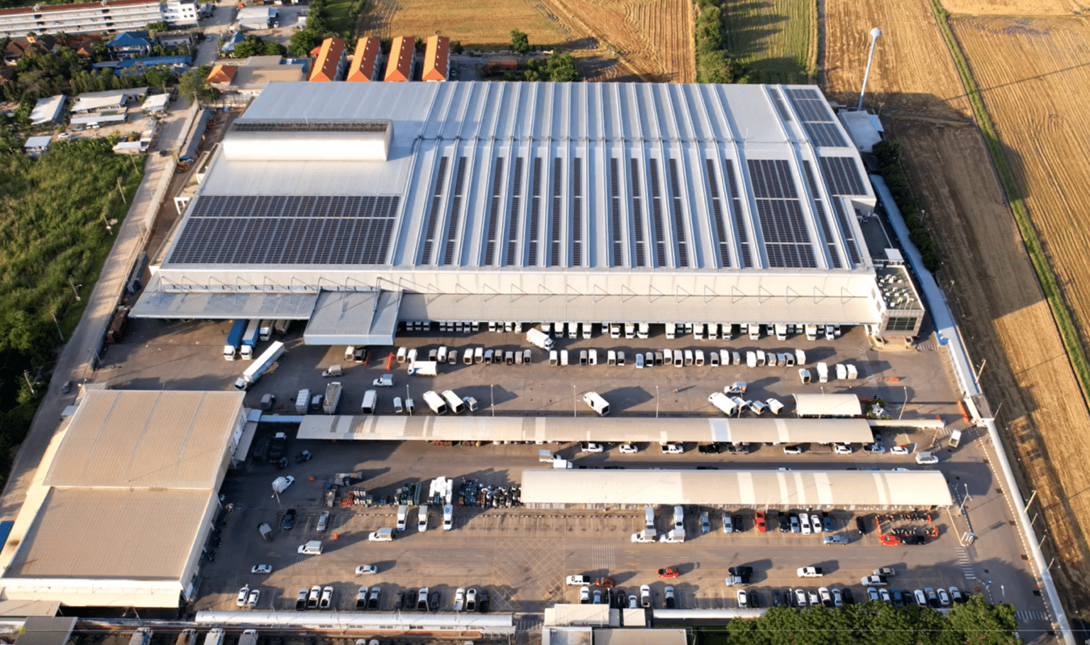 Protecting Data Center Availability With Microgrids Alphastruxure